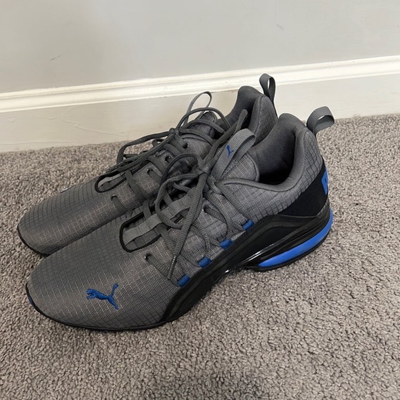 Puma | Shoes | Mens Puma Axelion Block Training Shoes | Poshmark